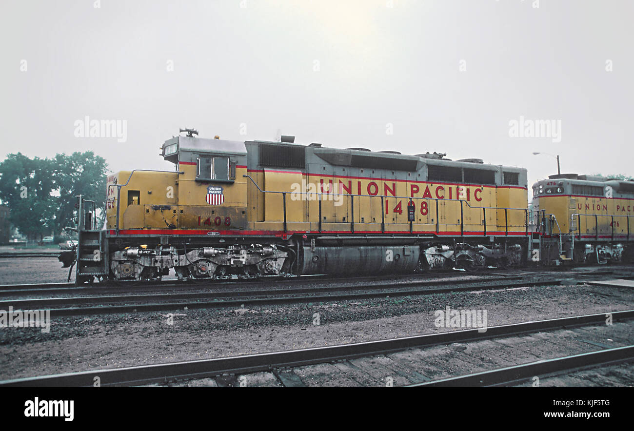 A UP Work Train with Crane 4 Photos (27086913706 Stock Photo - Alamy