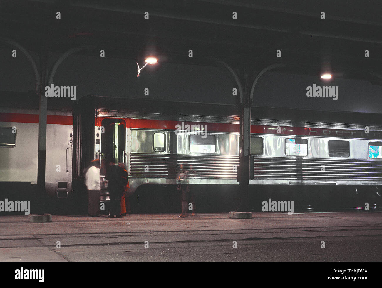 SP Train 1, the Sunset Limited, at Houston, TX on January 22, 1971 ...