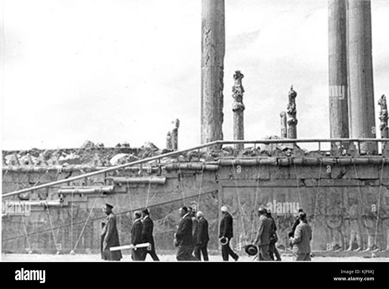 Persepolis shah royal hi-res stock photography and images - Alamy