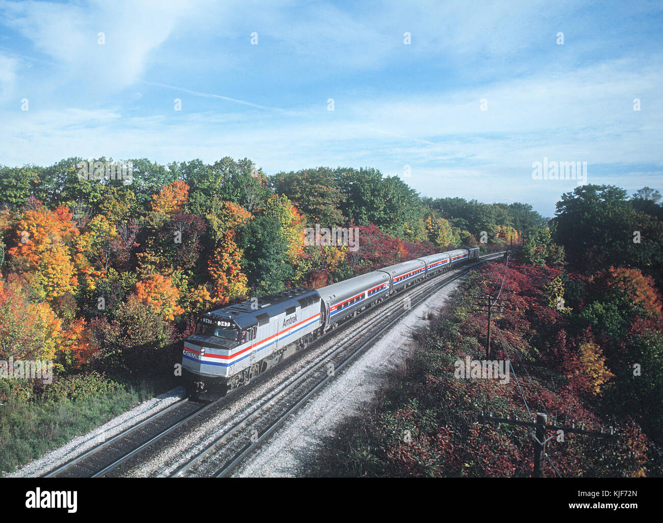 Amtrak 347 with southbound Maple Leaf approaching Bayview Junction ...