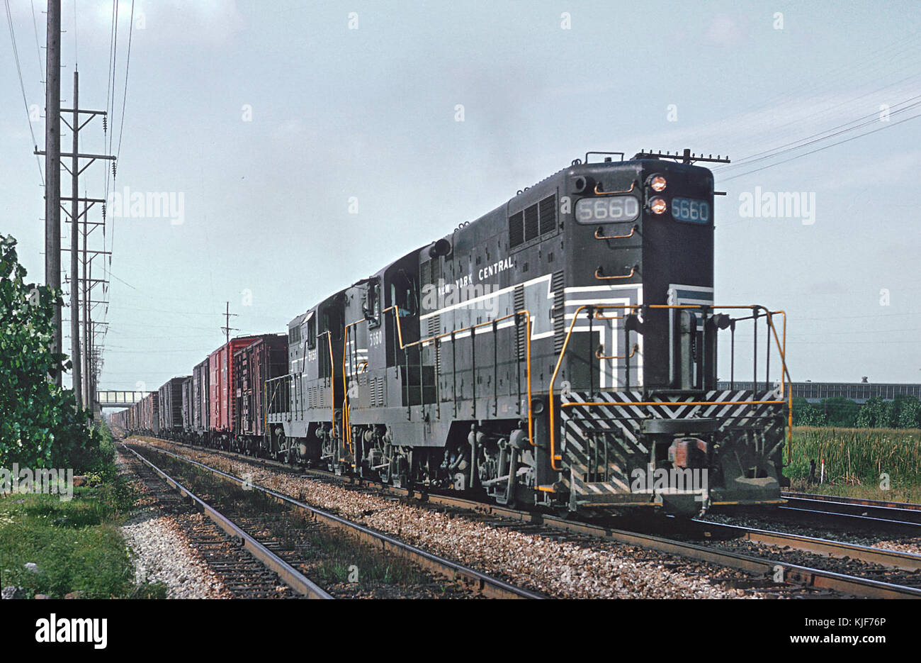 NYC 5660 on the Indiana Harbor Belt Railroad in Broadview, Illinois ...