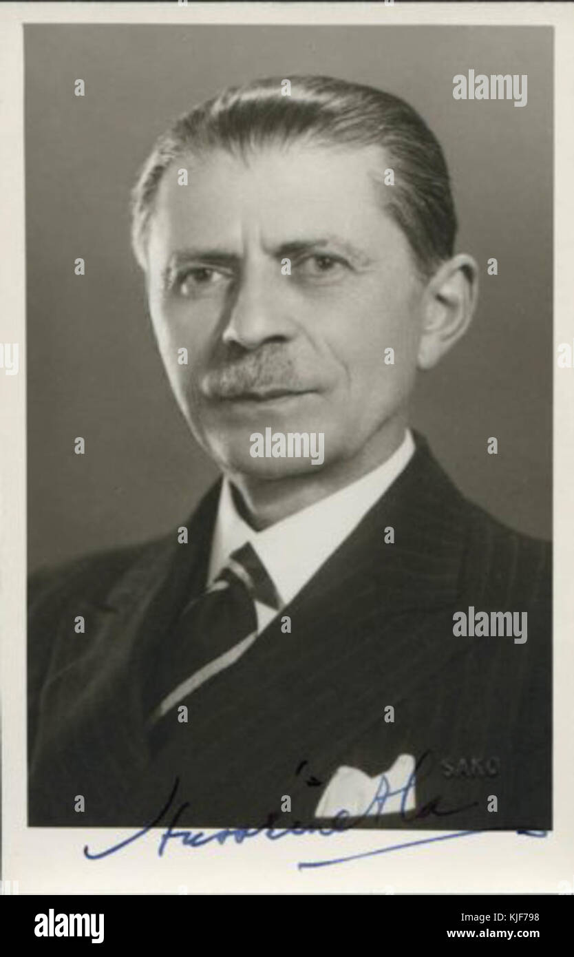 Hosein hi-res stock photography and images - Alamy