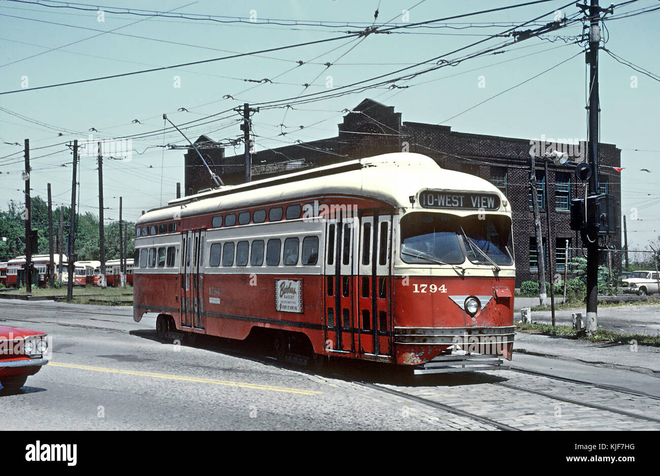 PAAC PCC 1794 on 10 WEST VIEW departing Keating Car House and Crossing ...