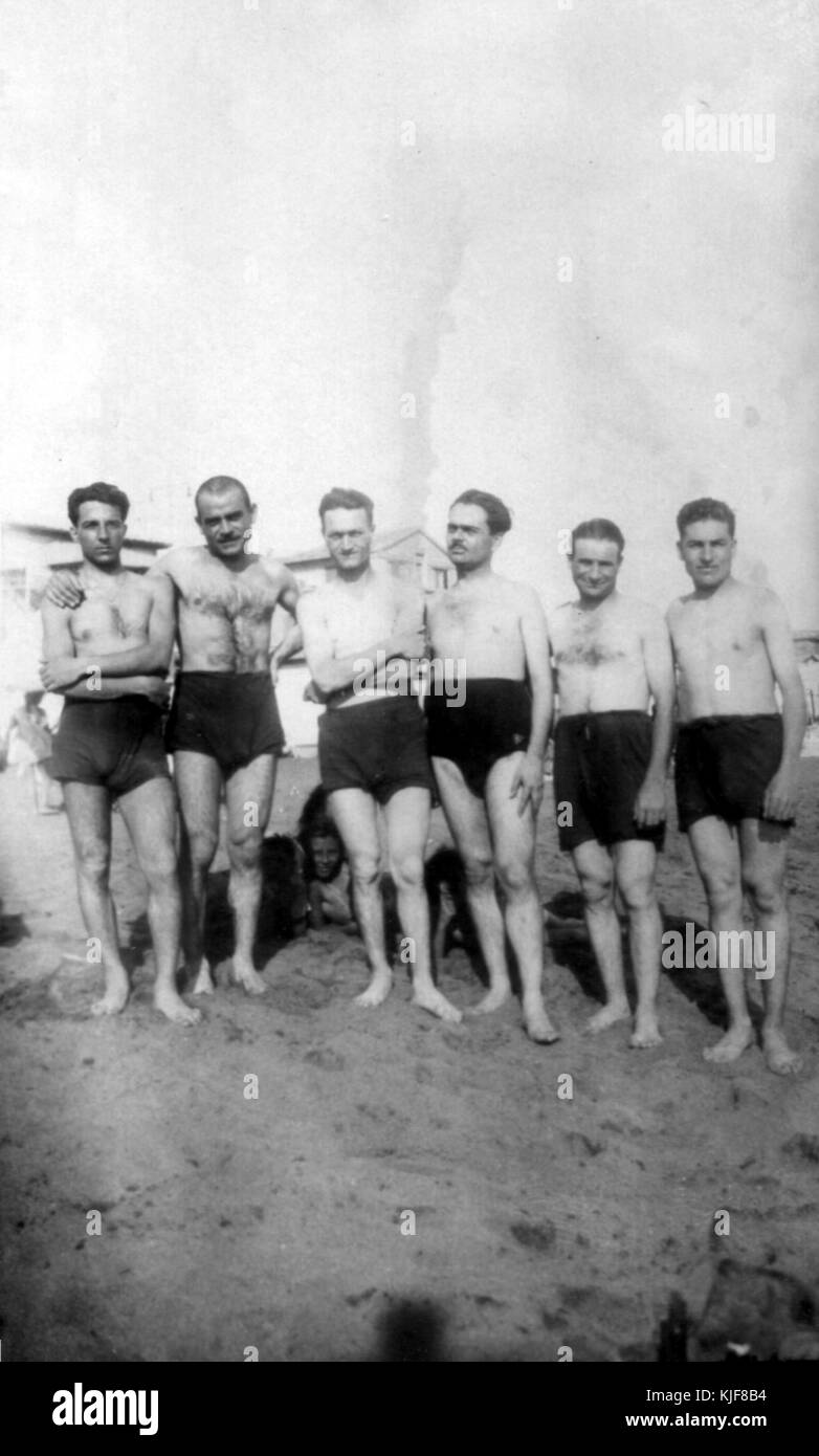 Italian soldier world war ii hi-res stock photography and images - Alamy