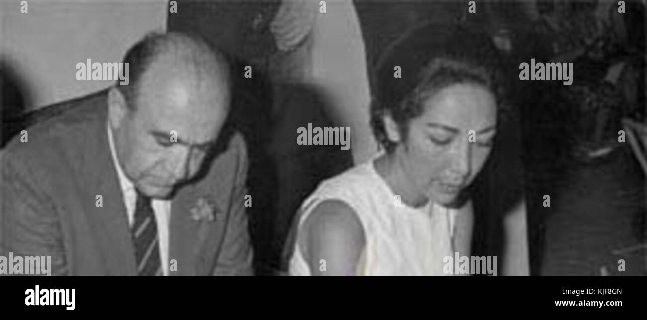 Hoveida and his wife Stock Photo - Alamy