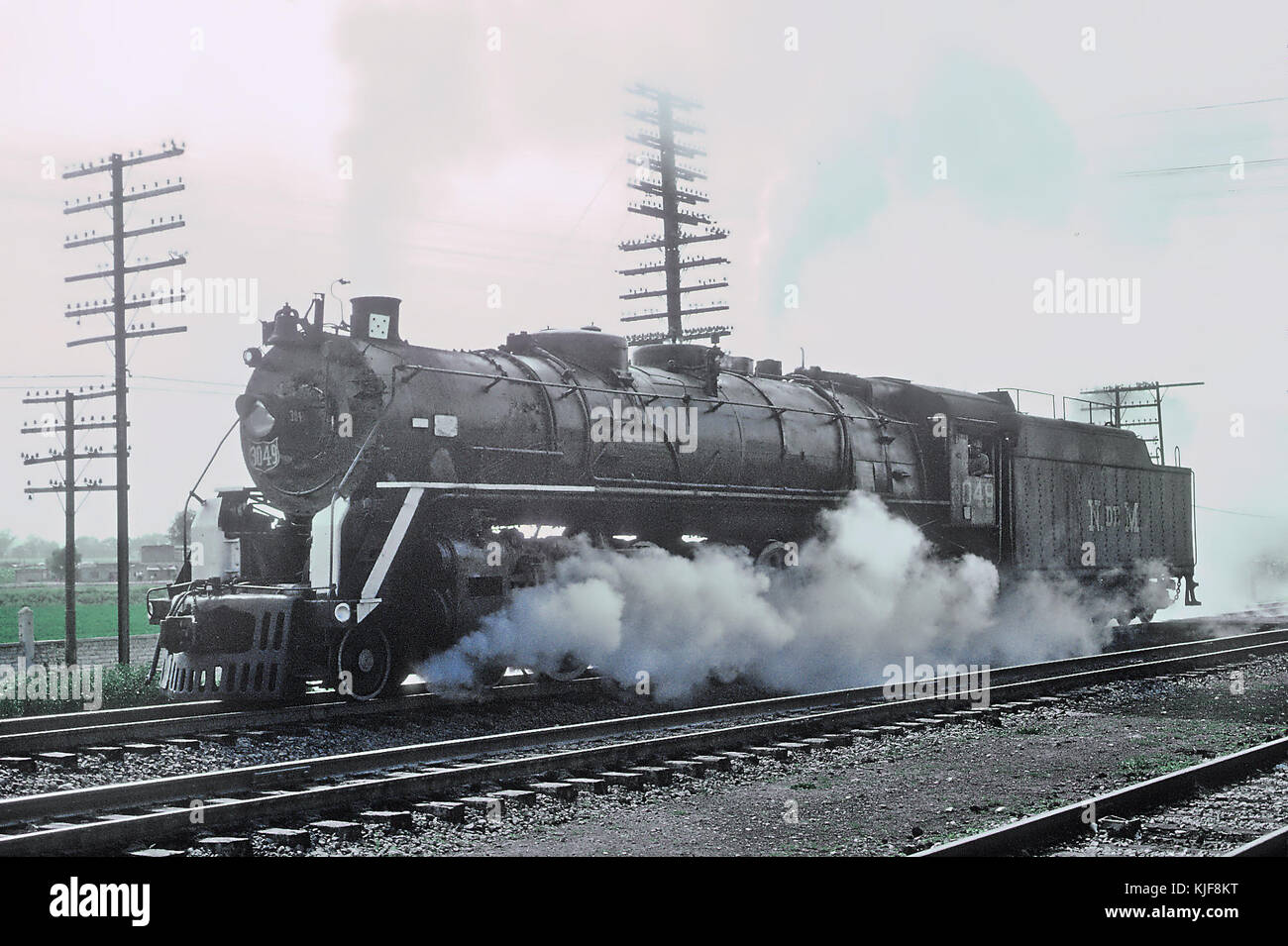 4° 10 north hi-res stock photography and images - Alamy