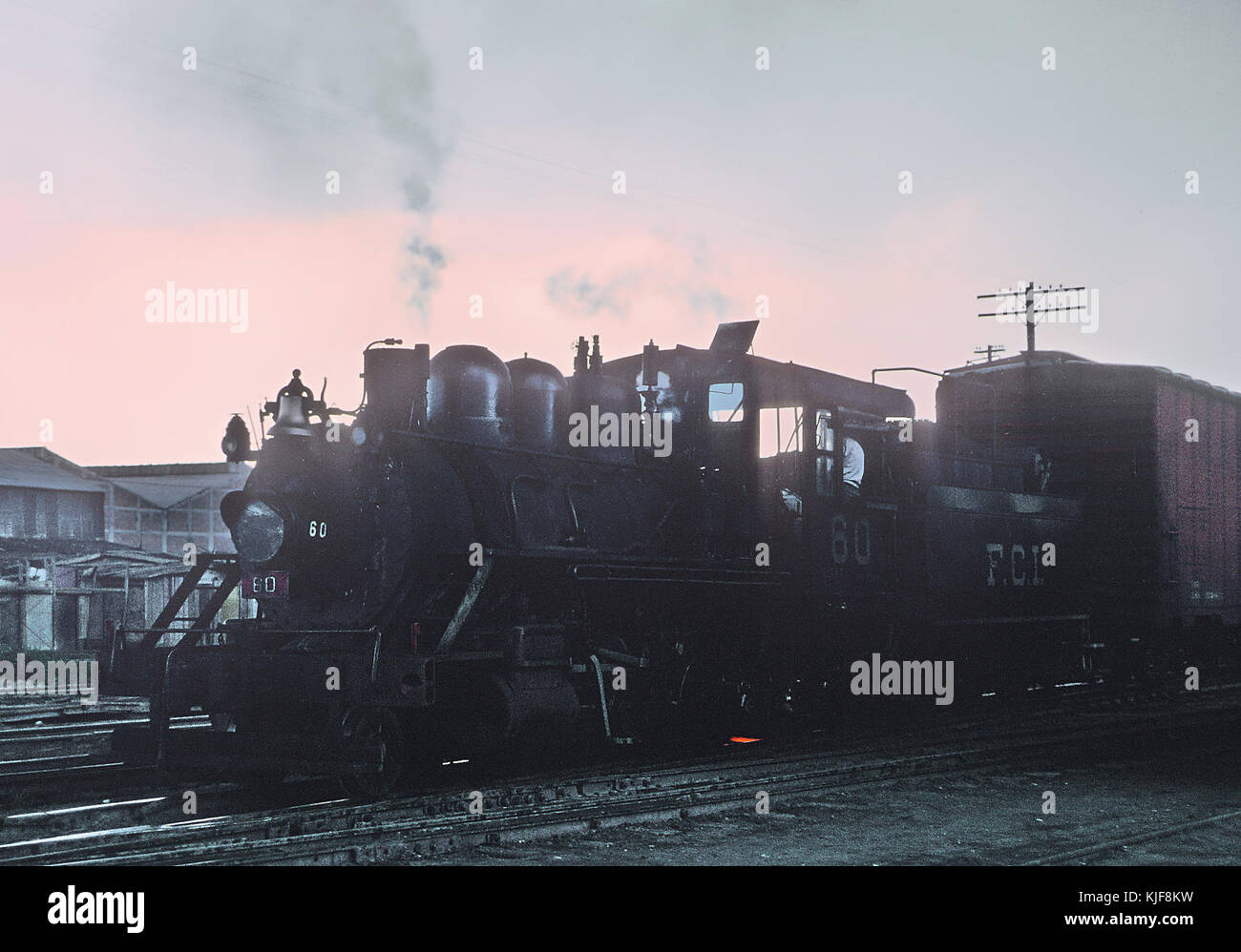 Image shows steam locomotive hi-res stock photography and images - Alamy