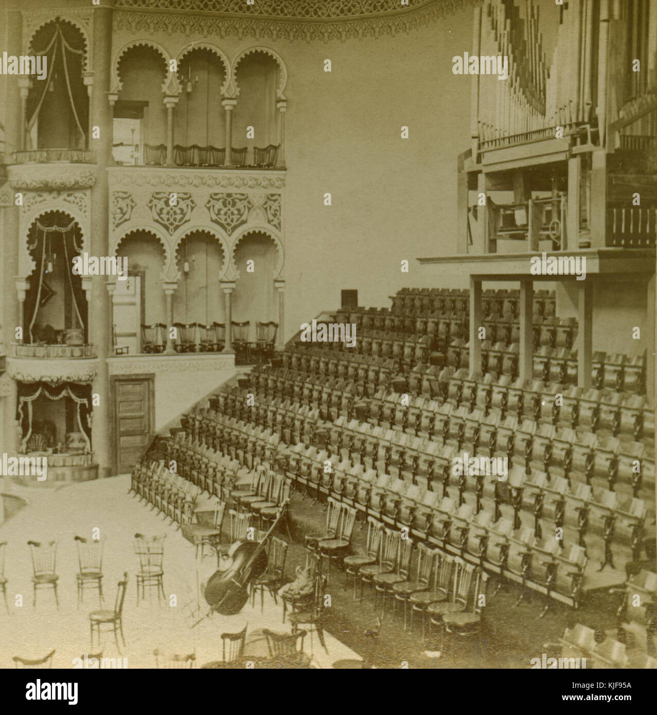Interior of Massey Hall, r 4116 Stock Photo - Alamy