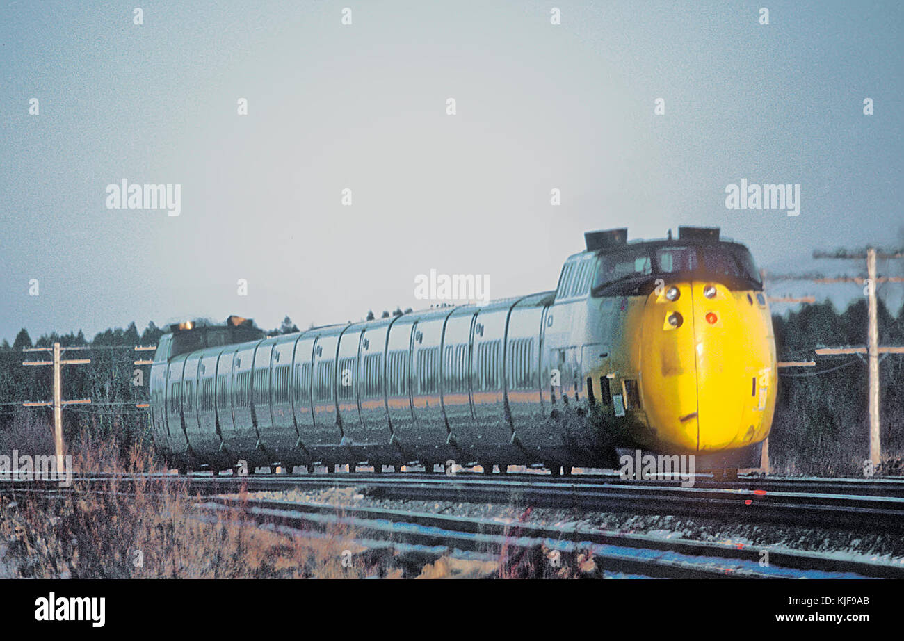 High speed transportation hi-res stock photography and images - Alamy