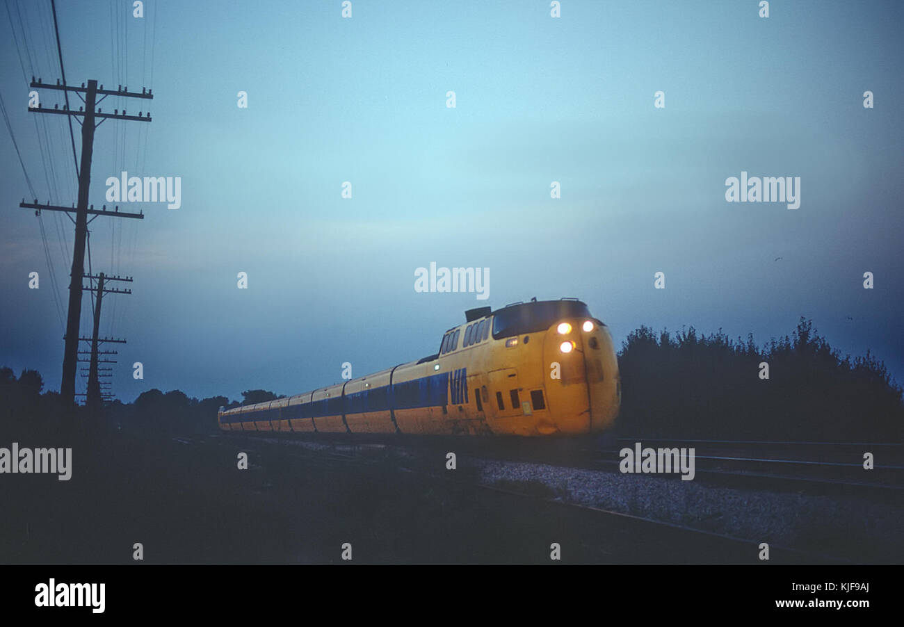 VIA United Aircraft Turbo Train in September 1979 (36494400815 Stock ...