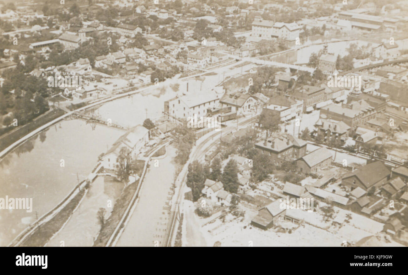 Thorold Ontario from the Air (HS85 10 37533 Stock Photo - Alamy