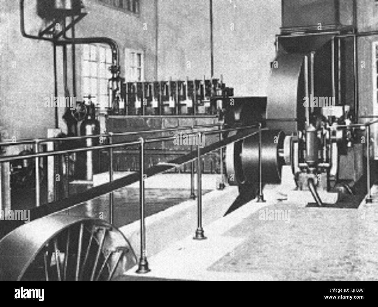 Sala macchine della teleferica Massaua Asmara Stock Photo - Alamy