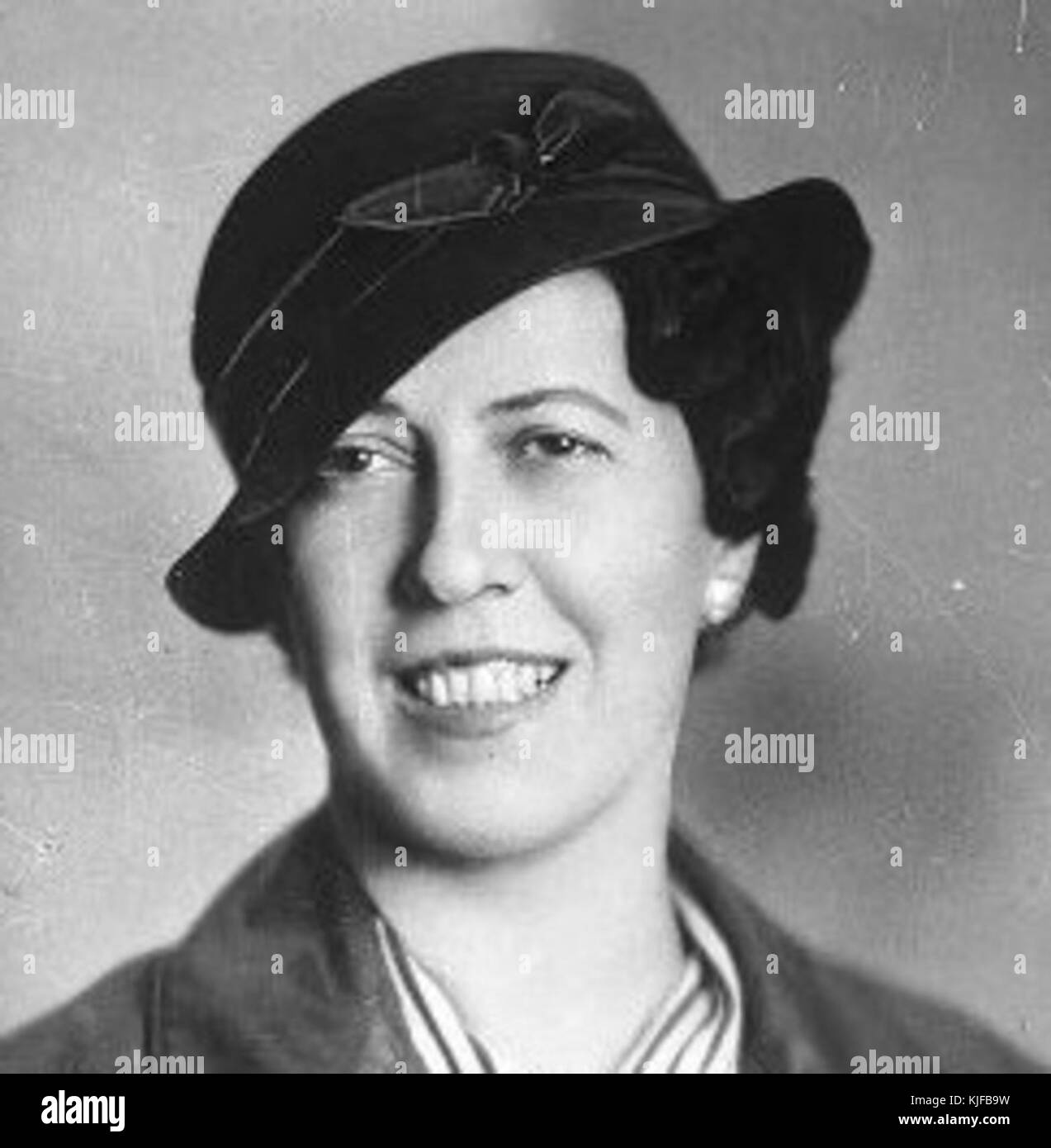 Alexandrine gibb Black and White Stock Photos & Images - Alamy