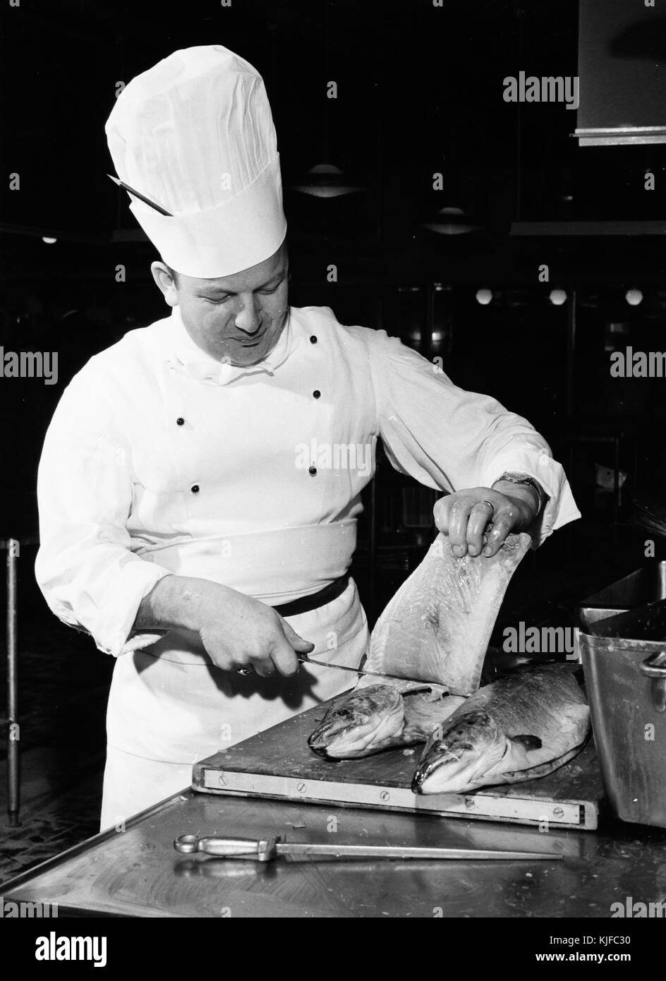 The flight kitchen at Kastrup Airport (Copenhagen) during the 1950s and ...