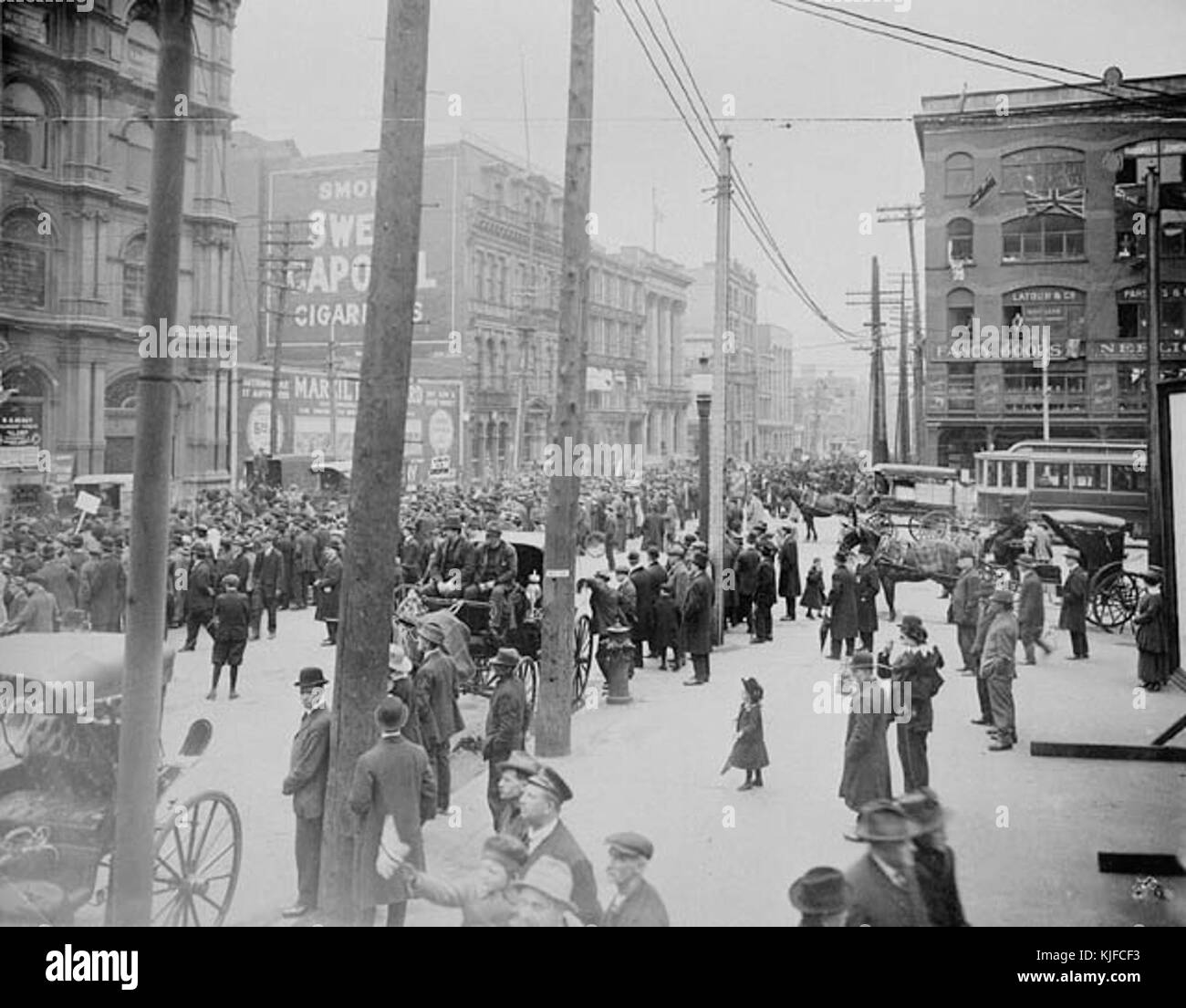 Vintage urban background Black and White Stock Photos & Images - Alamy