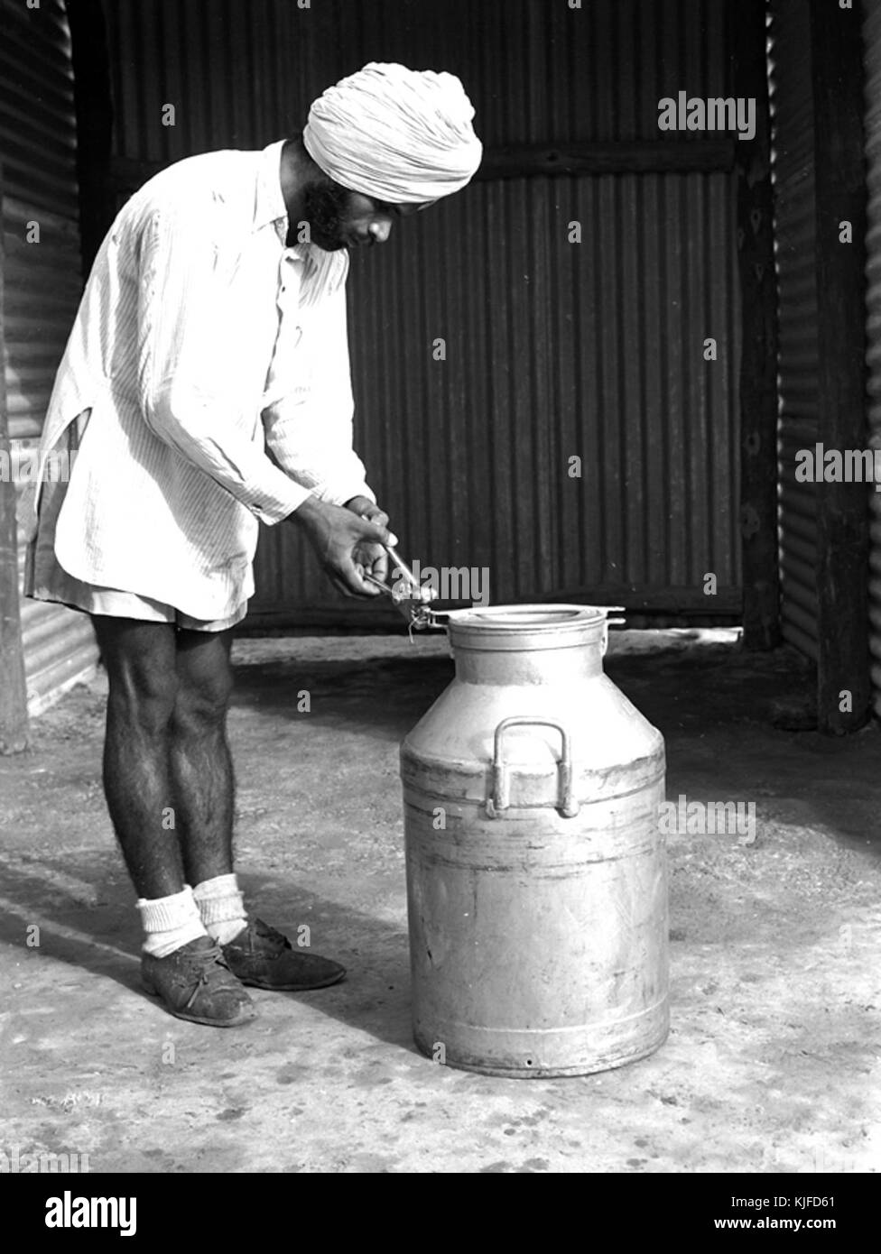 Milk management Black and White Stock Photos & Images - Alamy