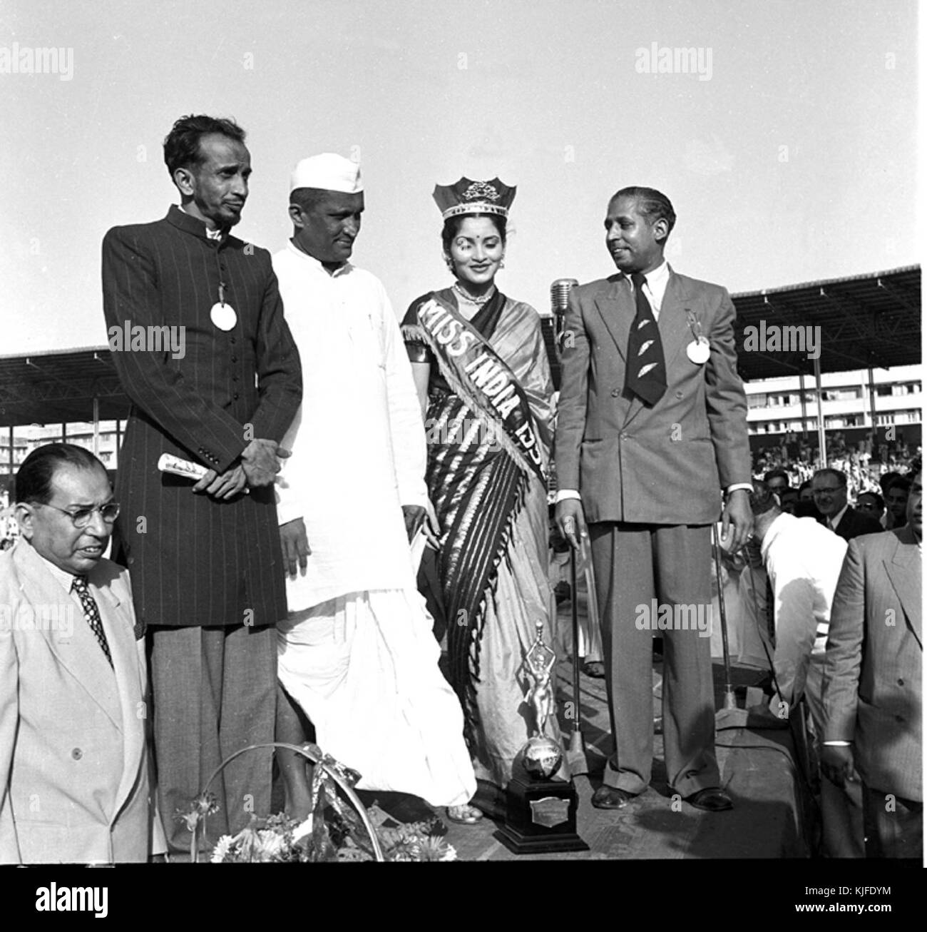 Miss India Indrani Rehman, S.K. Patil, and two of the sponsors of the ...