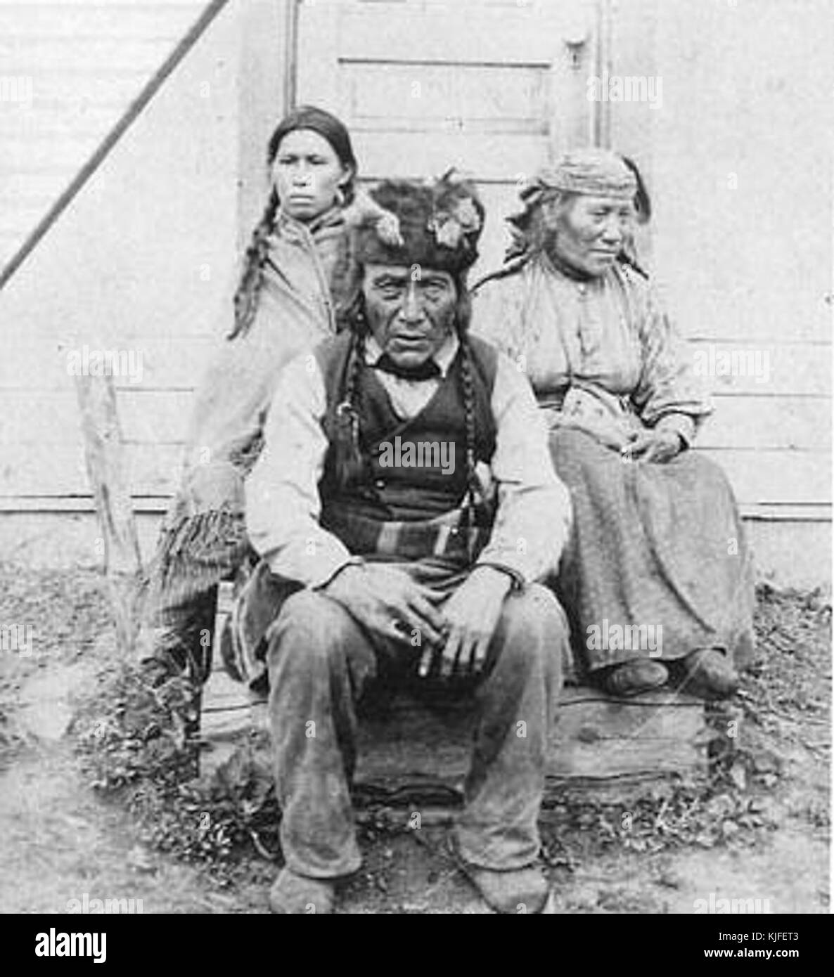 Family peace hi-res stock photography and images - Alamy