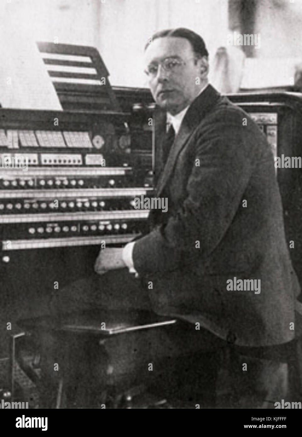 Willan hi-res stock photography and images - Alamy