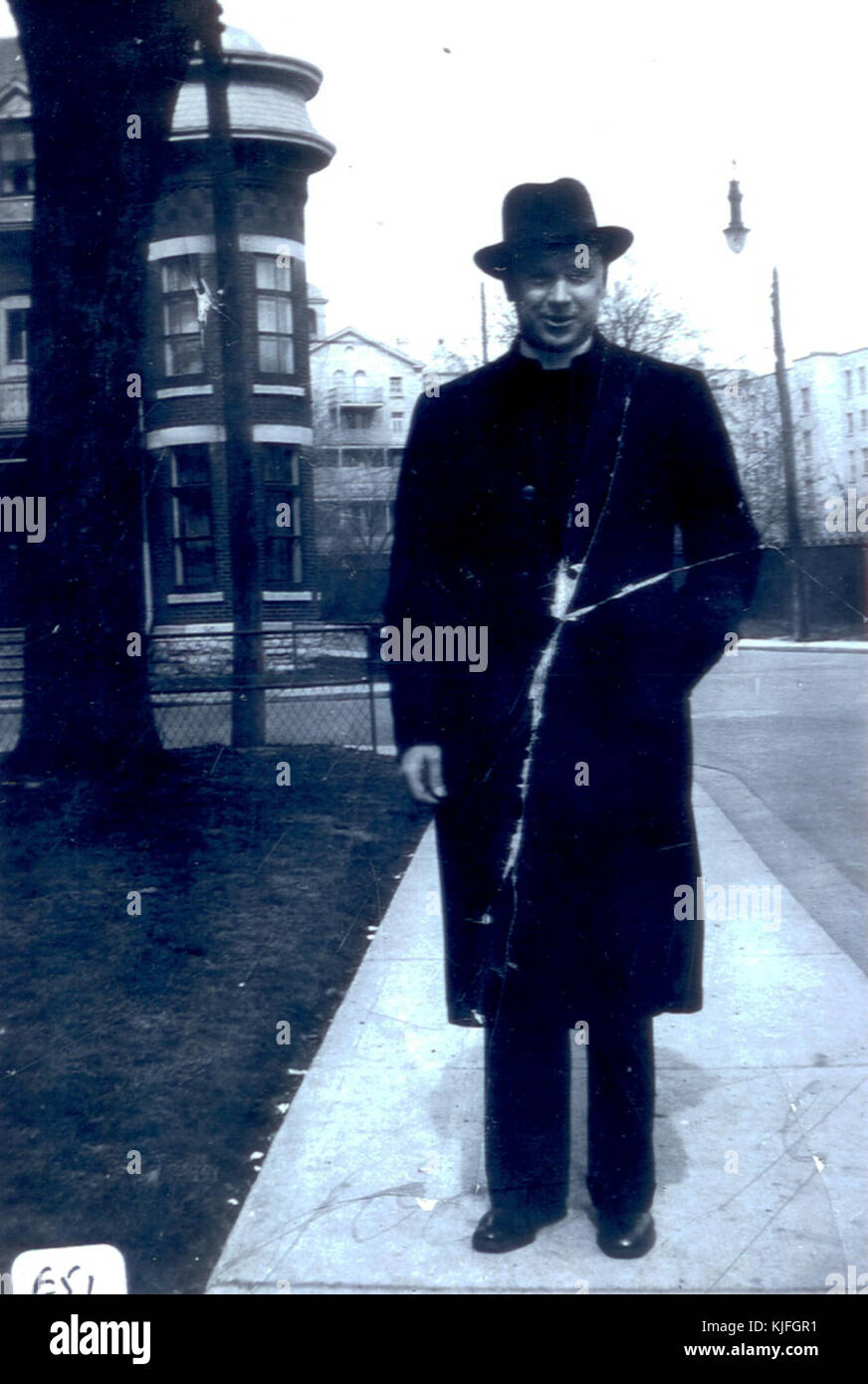 Father tom mooney hi-res stock photography and images - Alamy