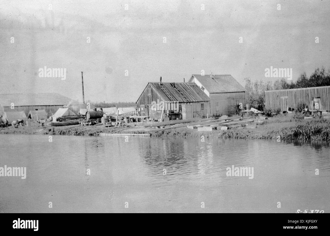 A historical illustration of a surveyor's cabin at Fort Resolution ...