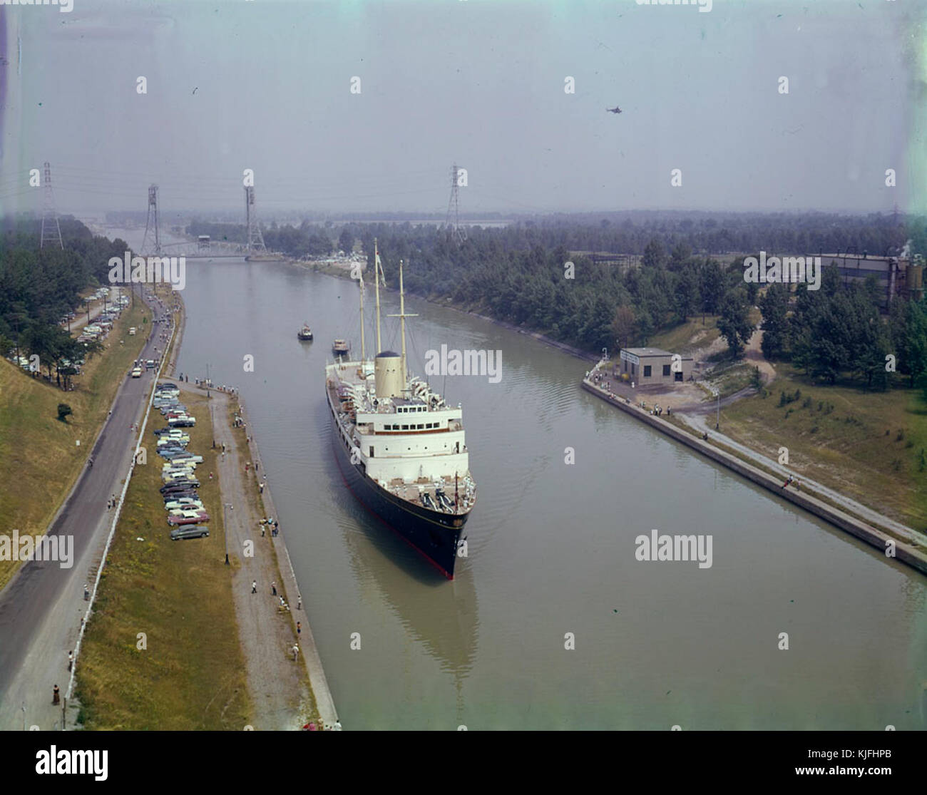 Old welland canal hi-res stock photography and images - Alamy