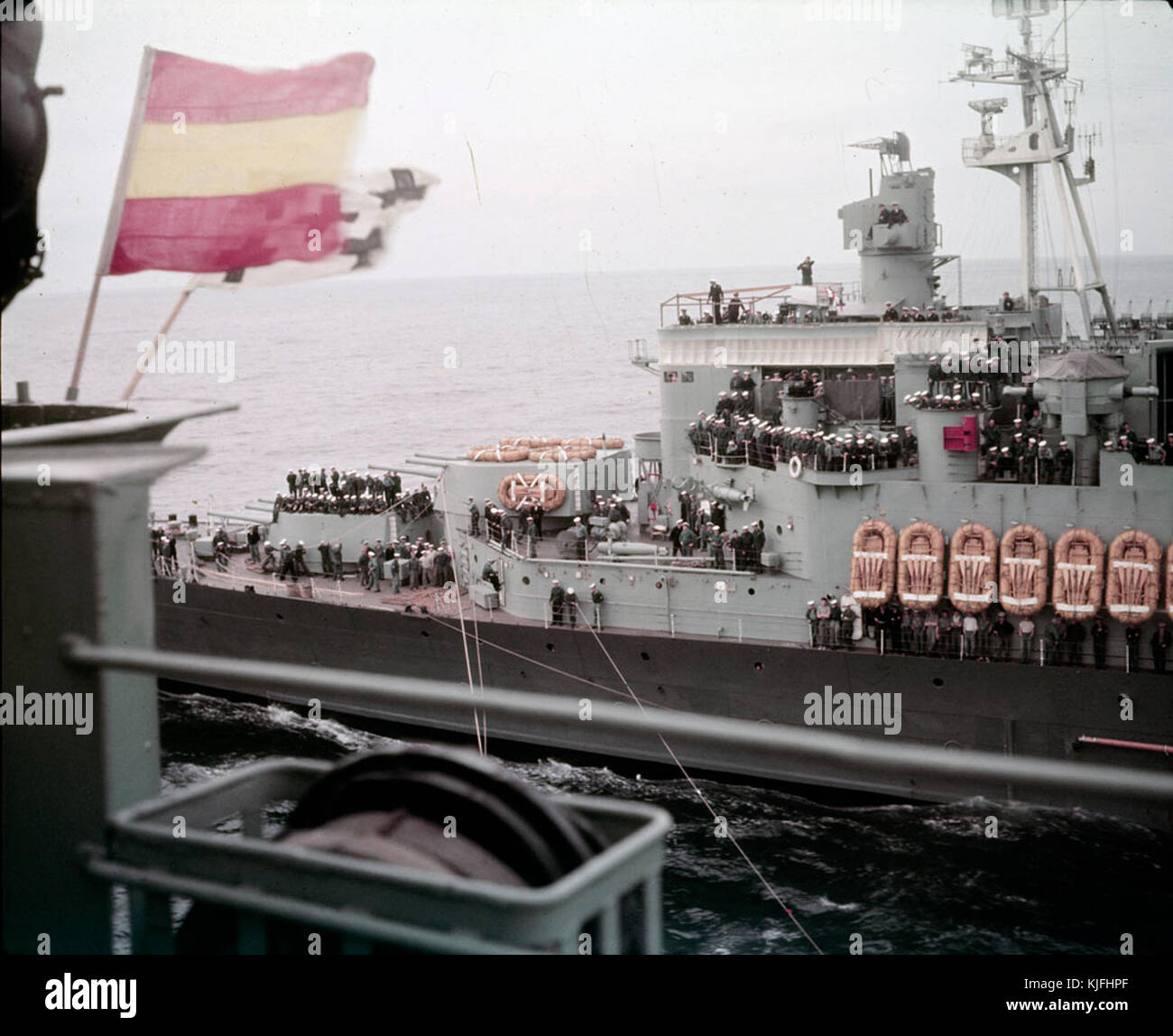 HMCS Ontario MIKAN 4821515 Stock Photo - Alamy