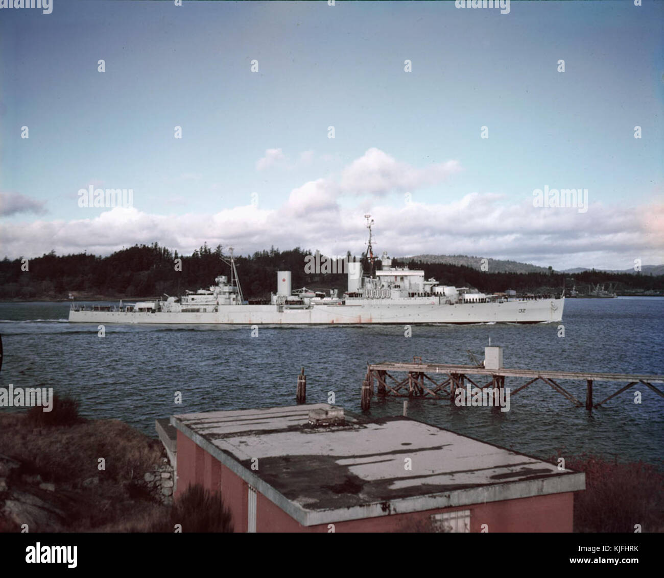 Hmcs ontario hi-res stock photography and images - Alamy