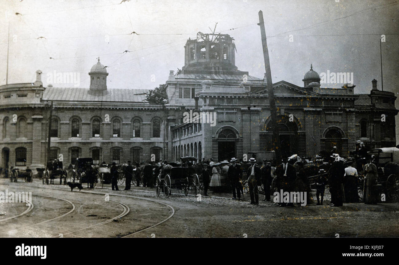 Fire at city hall hi-res stock photography and images - Alamy