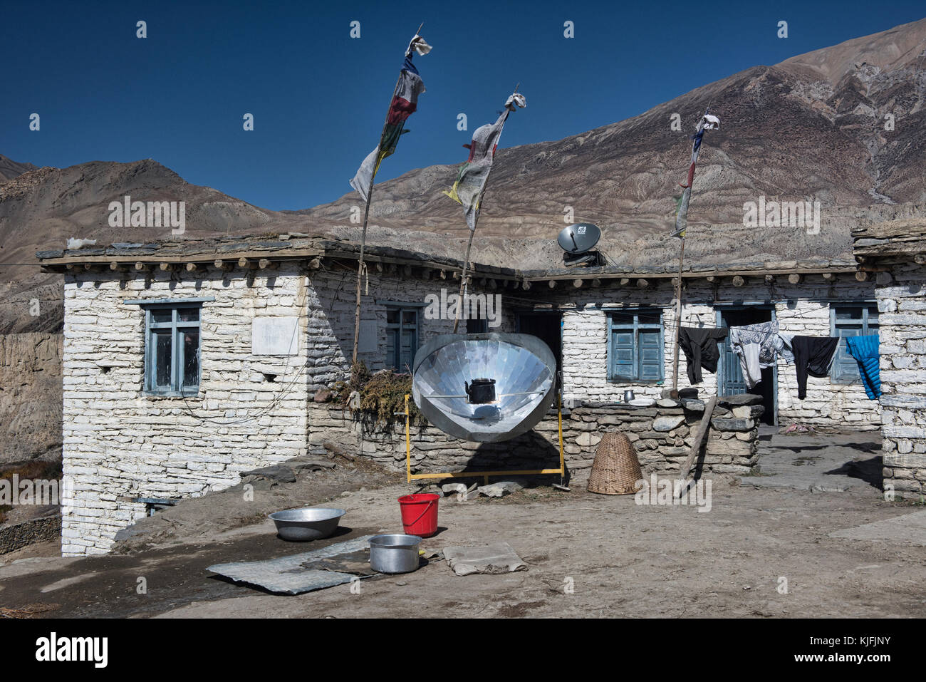 Solaris power hi-res stock photography and images - Alamy