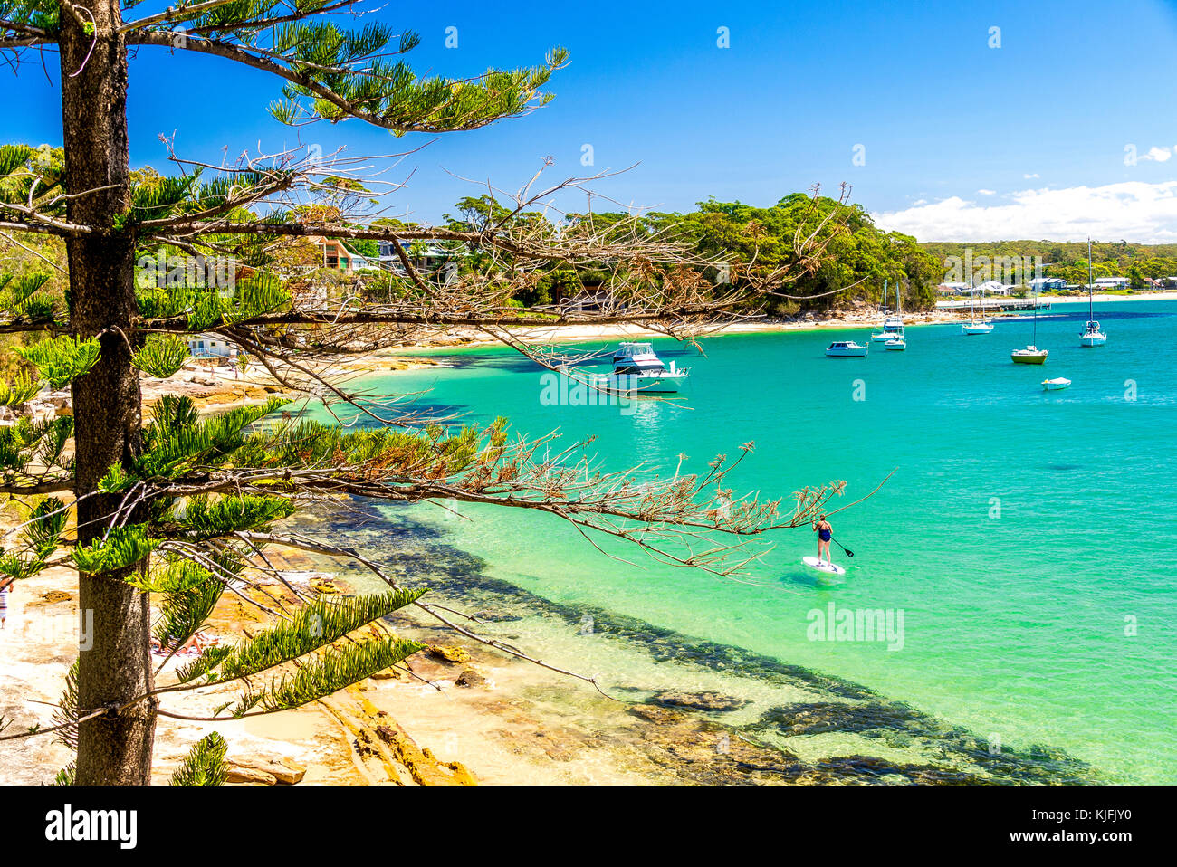 Gunyah hi-res stock photography and images - Alamy