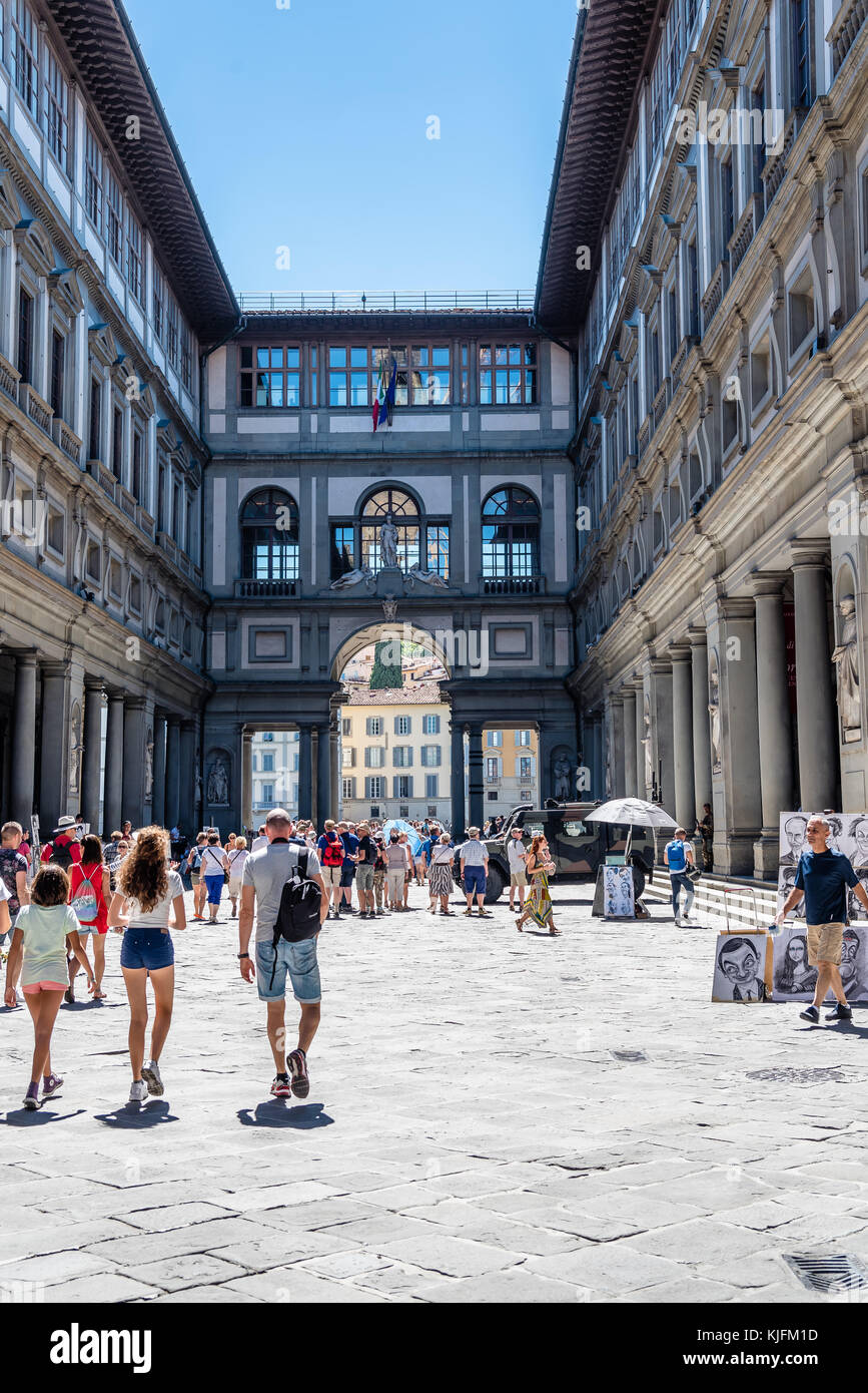 Florence city centre hi-res stock photography and images - Alamy