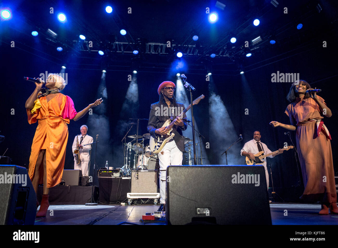 Nile rodgers 2017 hi-res stock photography and images - Alamy