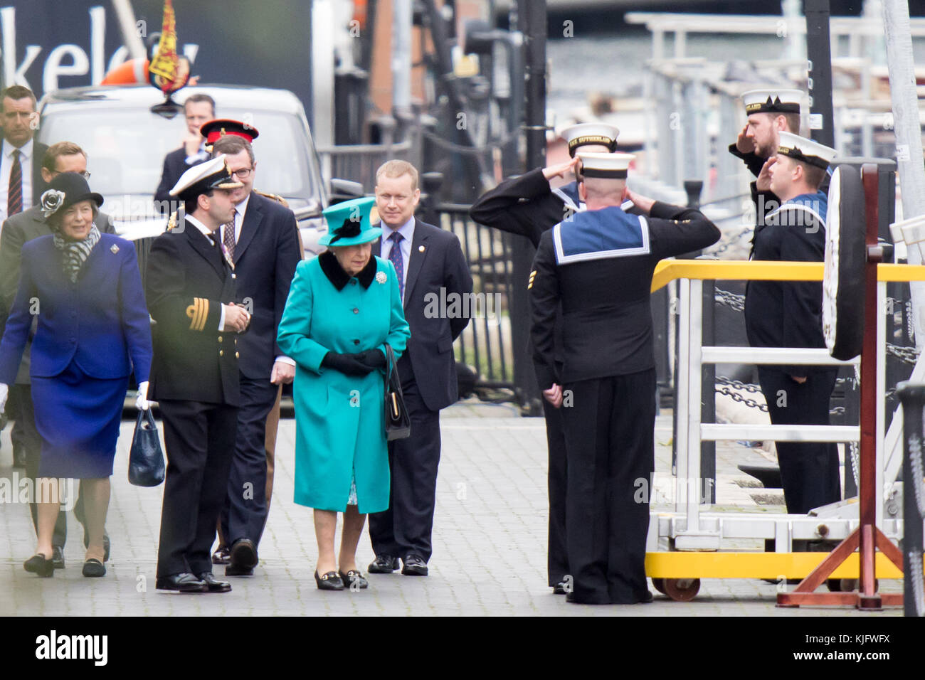 Hms sutherland london hi-res stock photography and images - Alamy