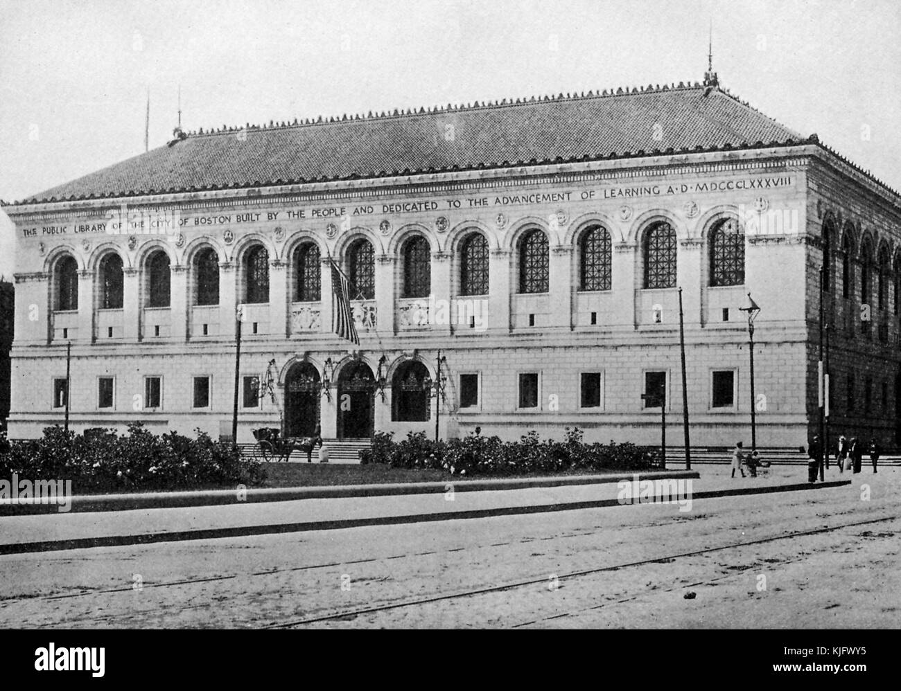 Library displays Black and White Stock Photos & Images - Alamy