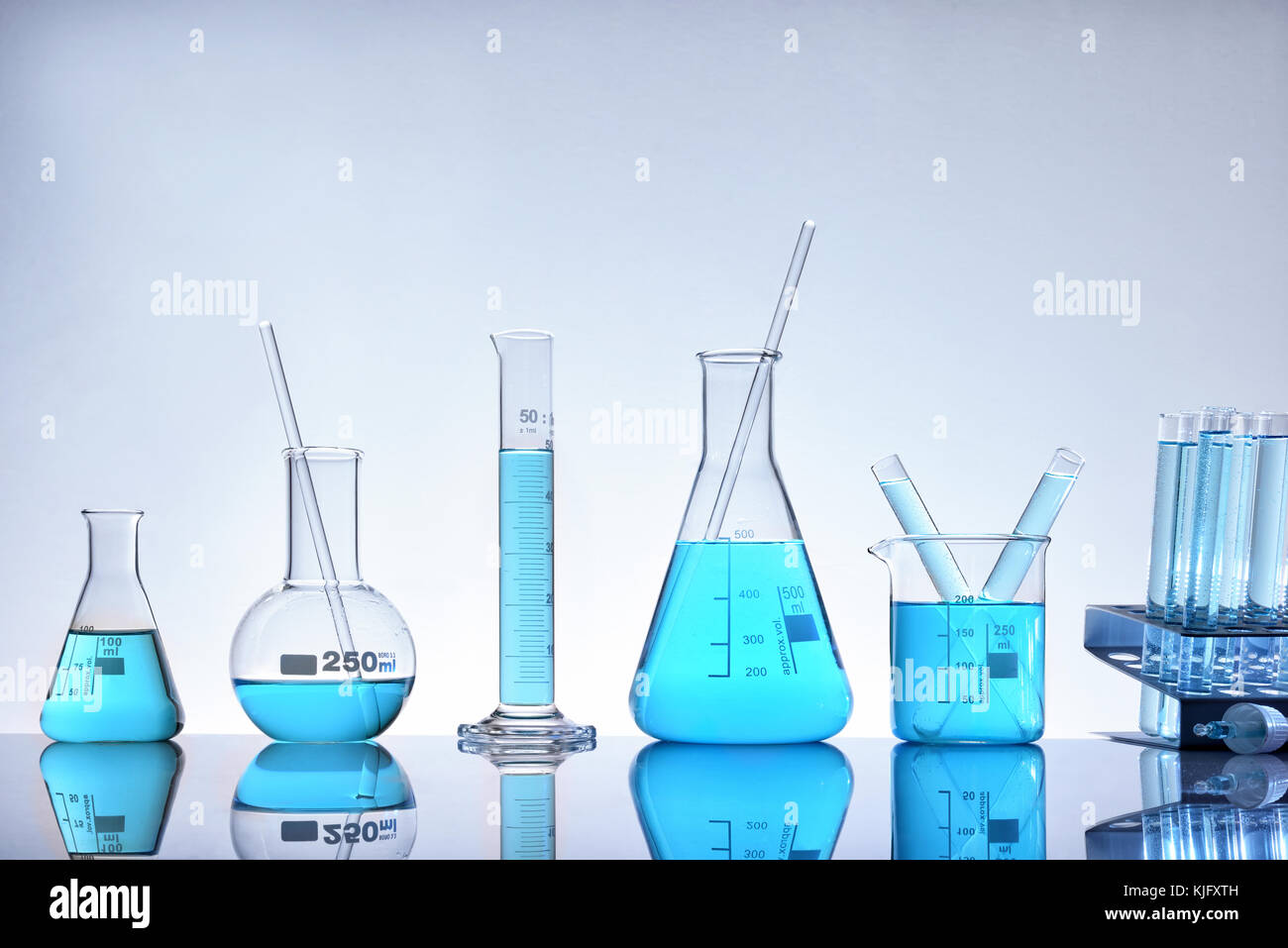 Chemical containers hi-res stock photography and images - Alamy