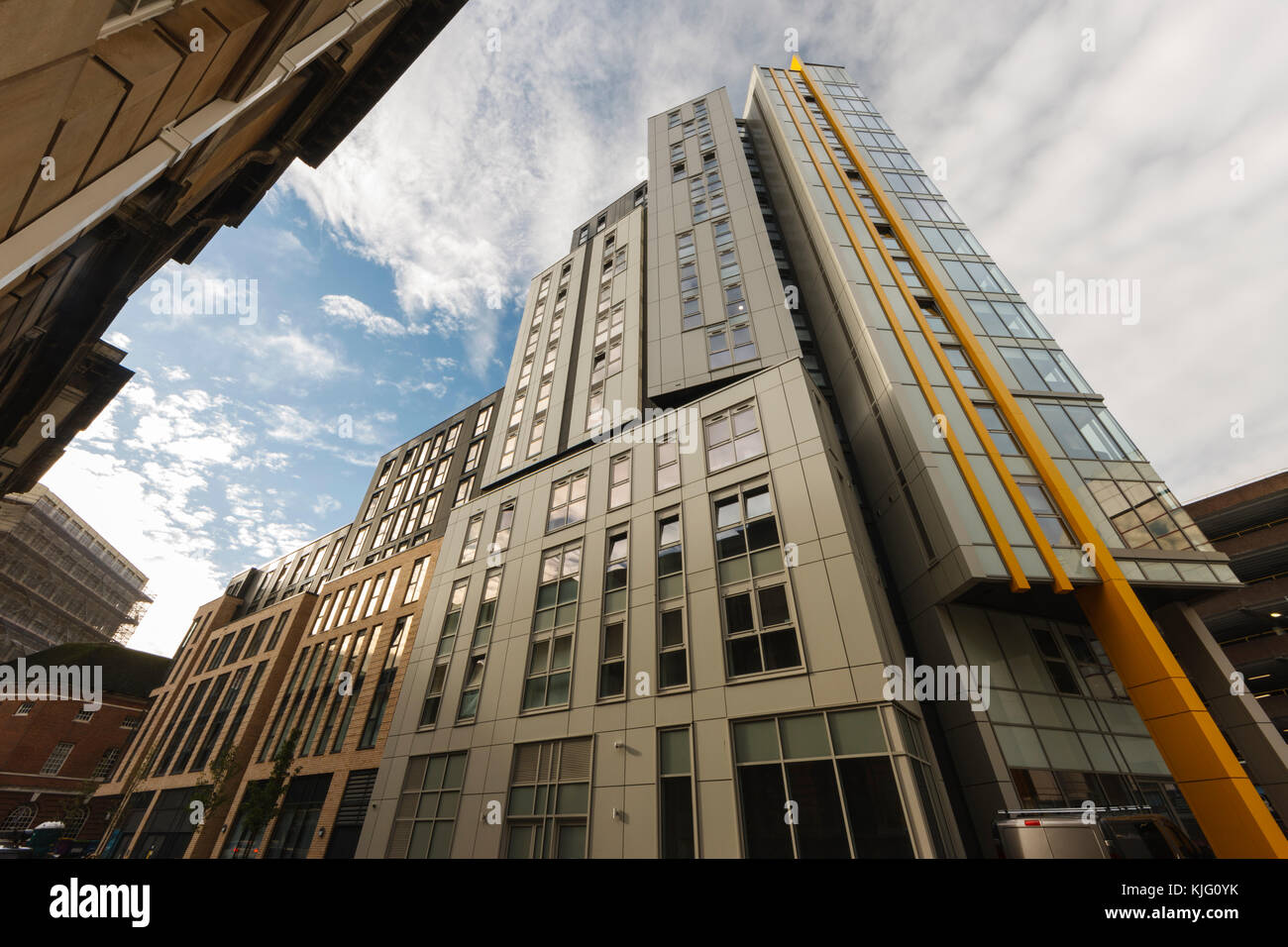 Bristol new build flats hi-res stock photography and images - Alamy
