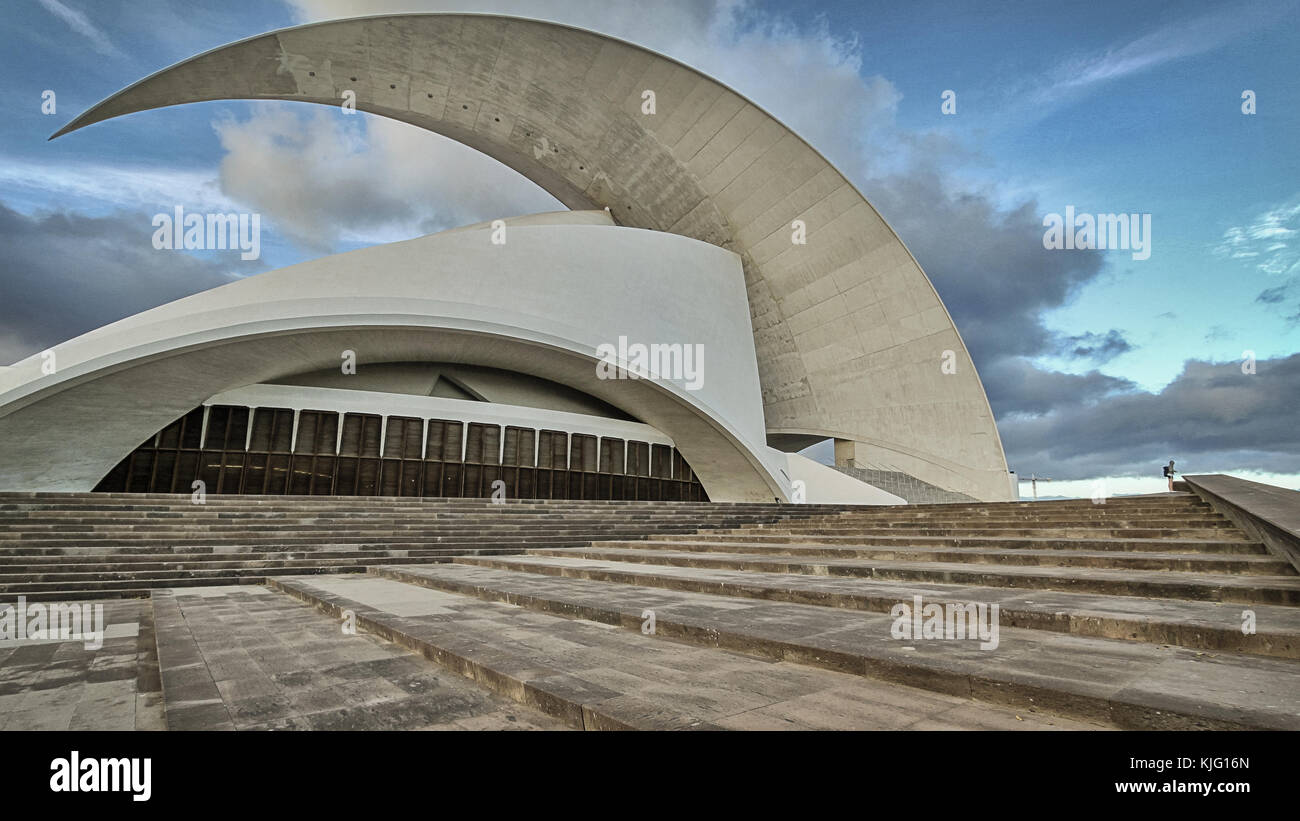 Auditorio de santiago calatrava hi-res stock photography and images - Alamy