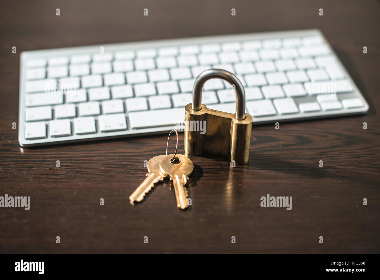 Keys, padlock and keyboard on background Stock Photo - Alamy