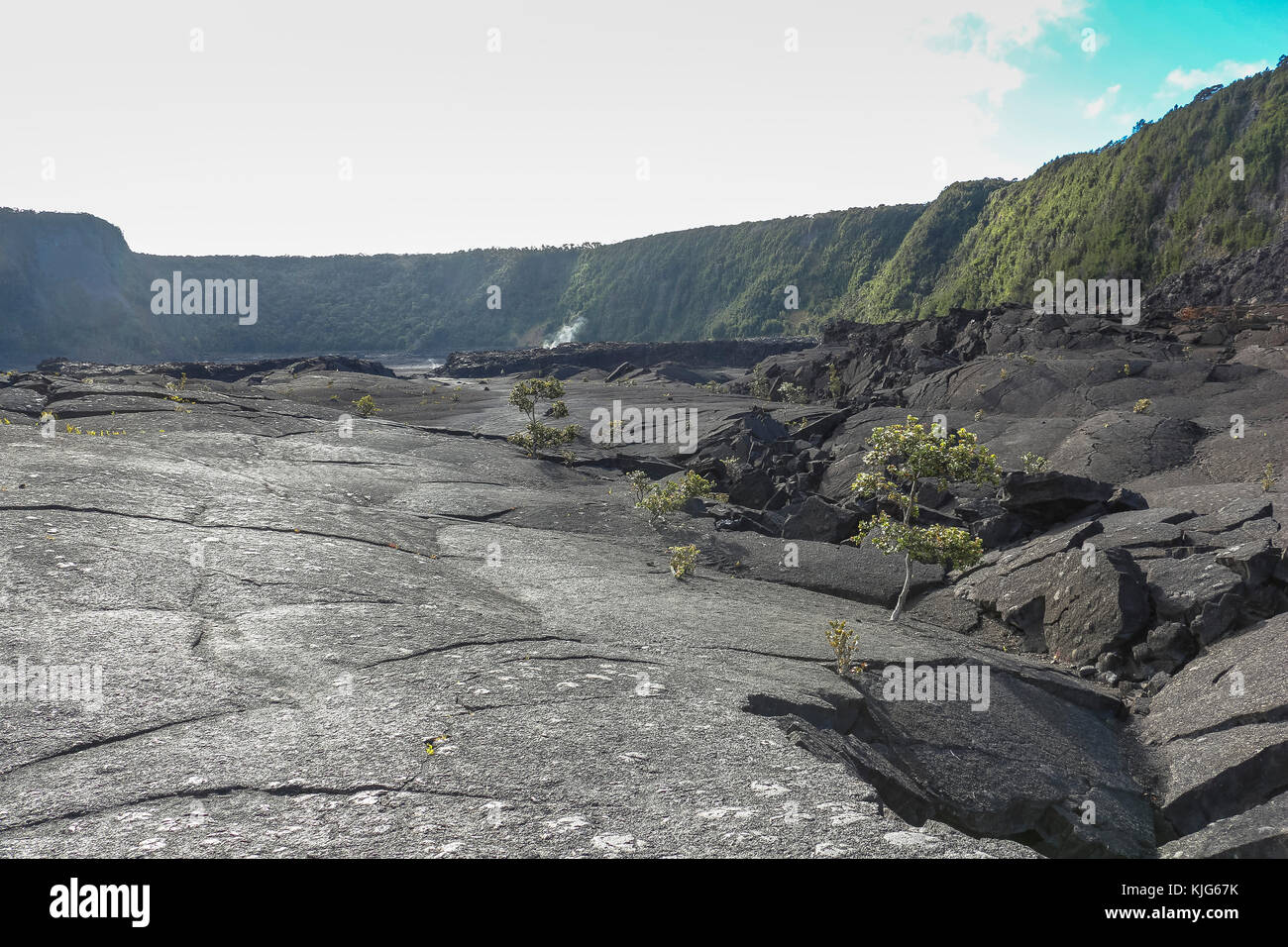 Cold lava magma lake Volcano National Park Stock Photo - Alamy