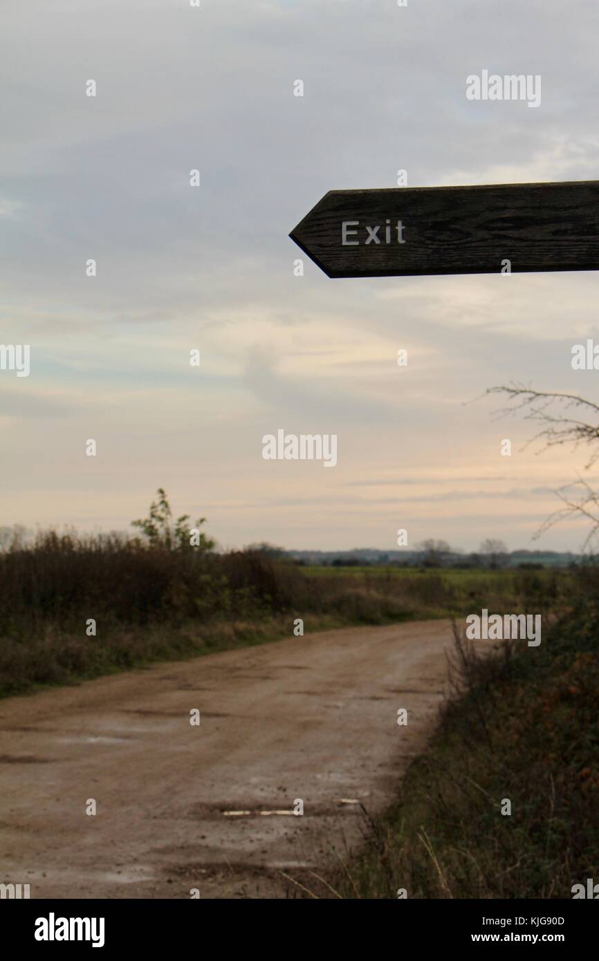 Exit left arrow hi-res stock photography and images - Alamy