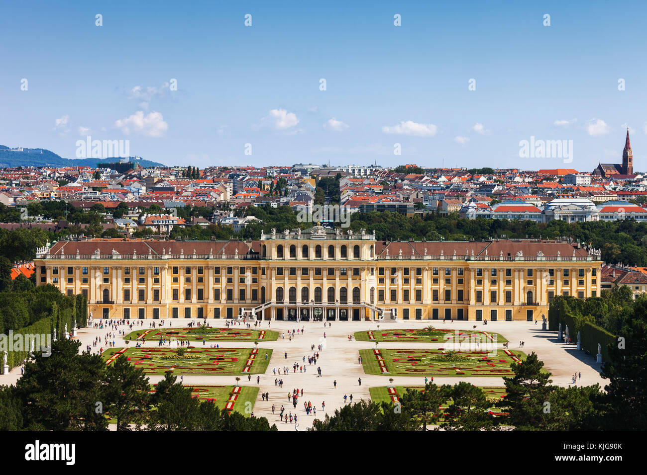 Austria, Vienna, view to Schoenbrunn Palace from above Stock Photo - Alamy