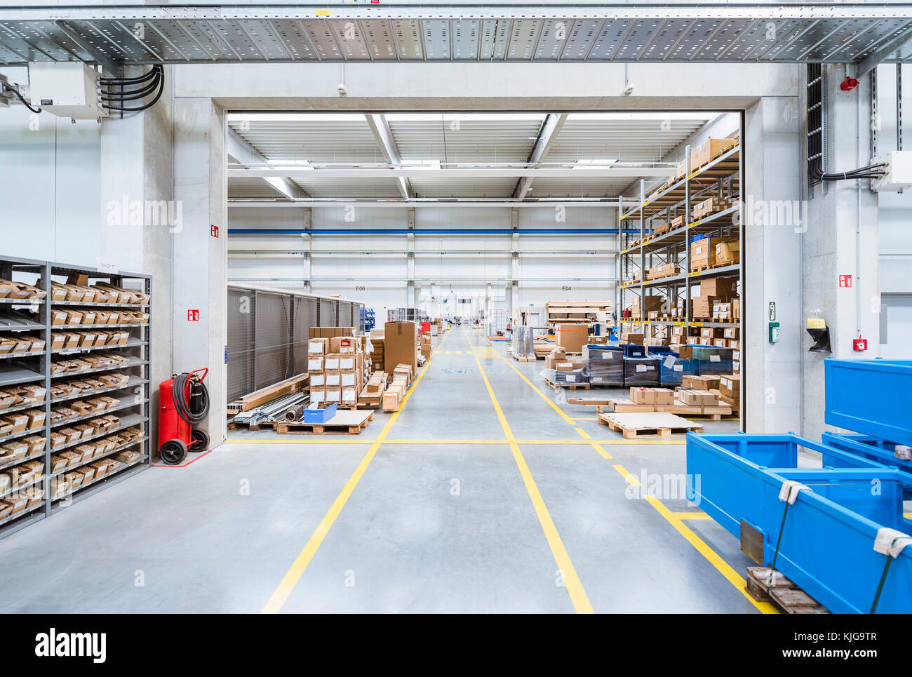 Warehouse in factory Stock Photo - Alamy