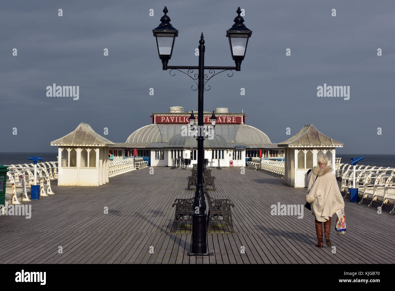 Cromer pier in Norfolk. Edwardian or Victorian seaside structures with ...