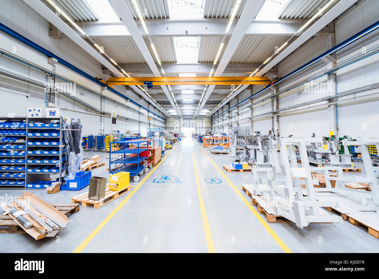 Factory shop floor Stock Photo - Alamy