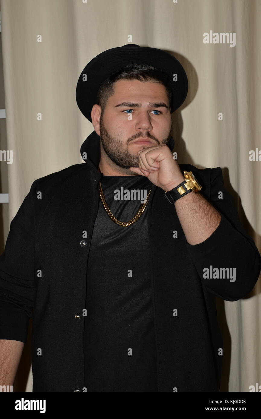 Jimmy dahne photo shoot hi-res stock photography and images - Alamy