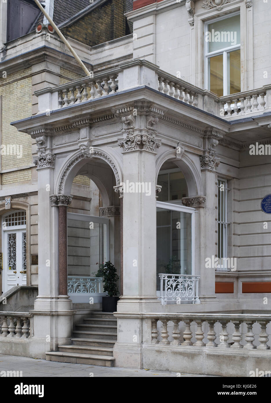 Ladbroke estate hi-res stock photography and images - Alamy