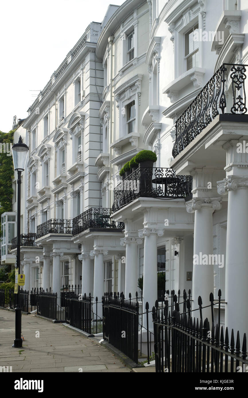 Ladbroke estate hi-res stock photography and images - Alamy