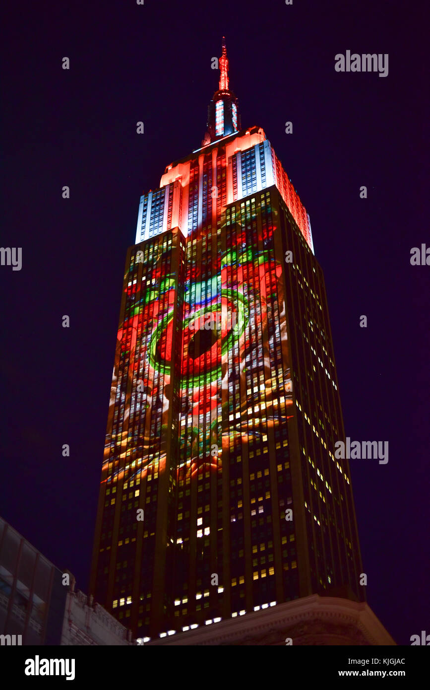 Animal projection show hi-res stock photography and images - Alamy