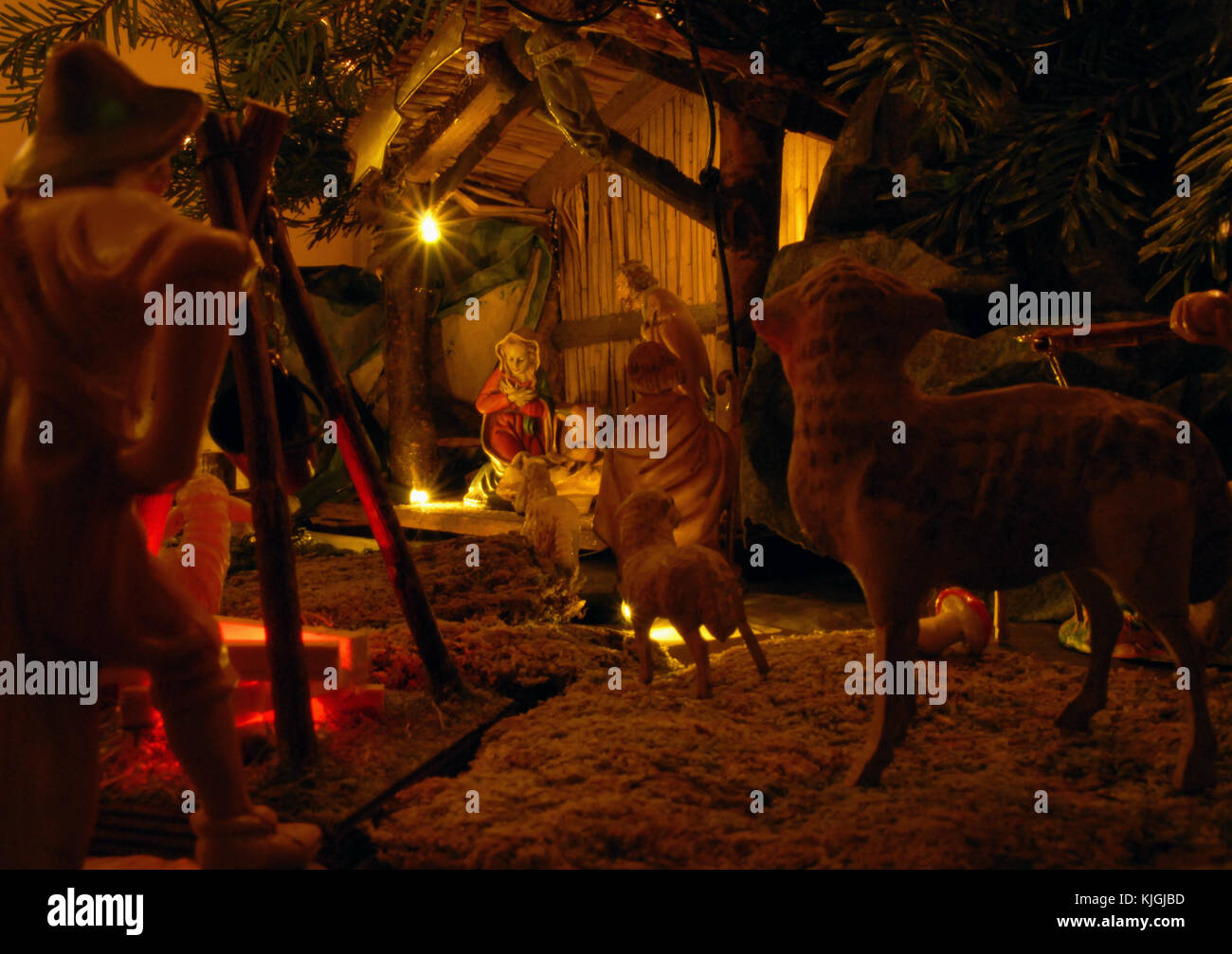 Sheep and birth of jesus hi-res stock photography and images - Alamy